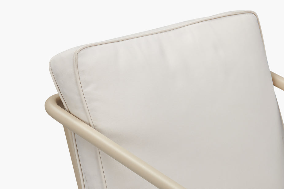 Olay Round Dining Table – MCM House