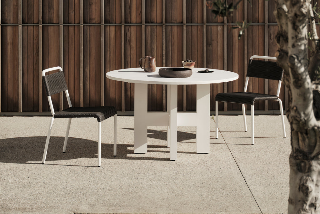 Outdoor Johnny Round Dining Table – MCM House